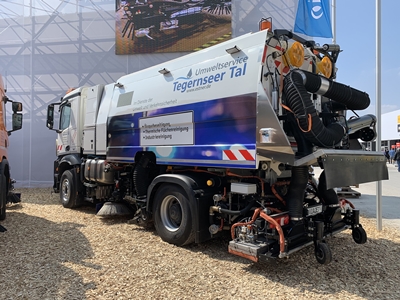 bauma 2019: Faun Umwelttechnik präsentiert zwei Kehrmaschinen der ...